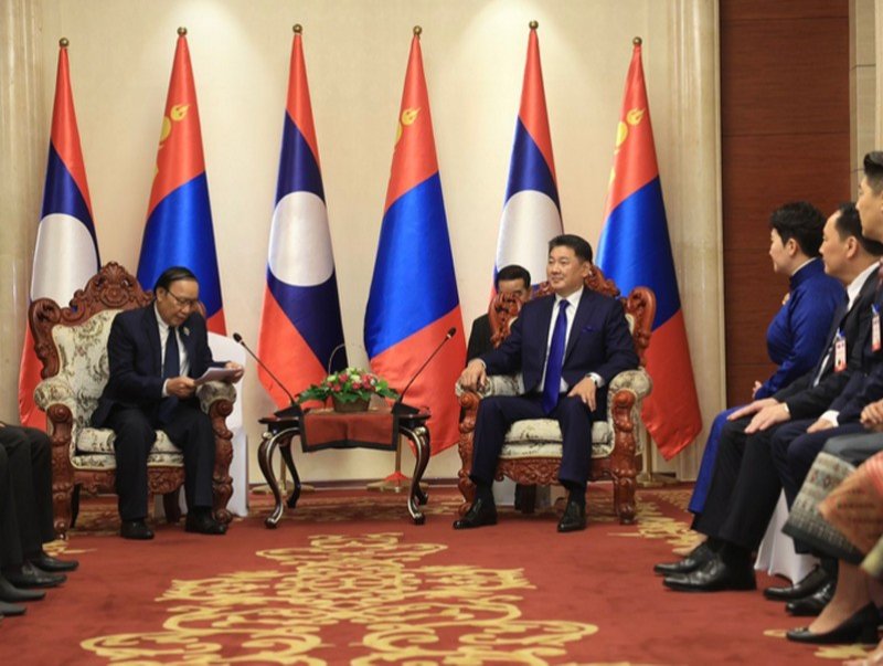 Монгол Улсын Ерөнхийлөгч У Хүрэлсүх Лаос Монголын найрамдлын